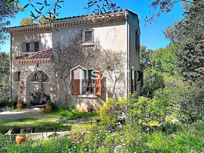 Maison à vendre - Sanary-sur-Mer, La Cride, Beau Cours - 6 pièces - 4 chambres