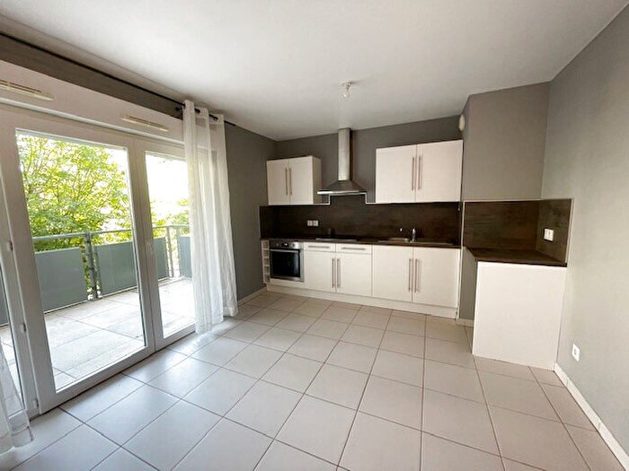 Appartement 3 pièces à Salon-de-Provence, Aires de la Dime, Le Quintin, à vendre