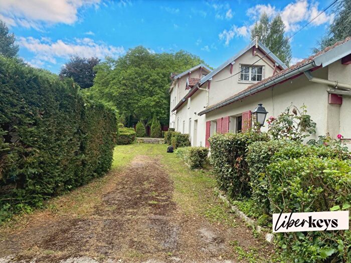Maison 7 pièces à vendre - Trie-Château
