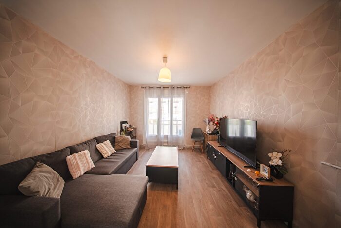 Appartement 3 pièces à vendre - Clermont-Ferrand, Saint-Jacques