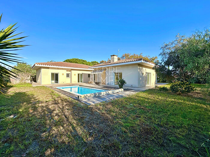 Maison à vendre - Toulouges - 6 pièces - 4 chambres