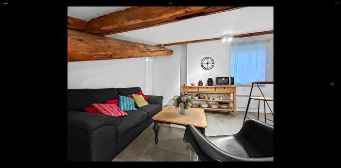 Appartement à louer - Saint-Étienne, Centre-ville, Peuple, Chavanelle - 3 pièces - 2 chambres