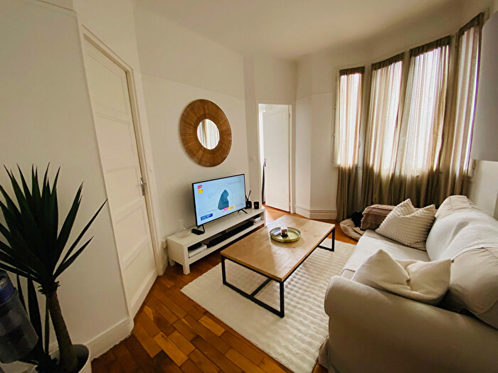 Appartement à vendre - Nogent-sur-Marne, Nogent Village - 3 pièces - 2 chambres