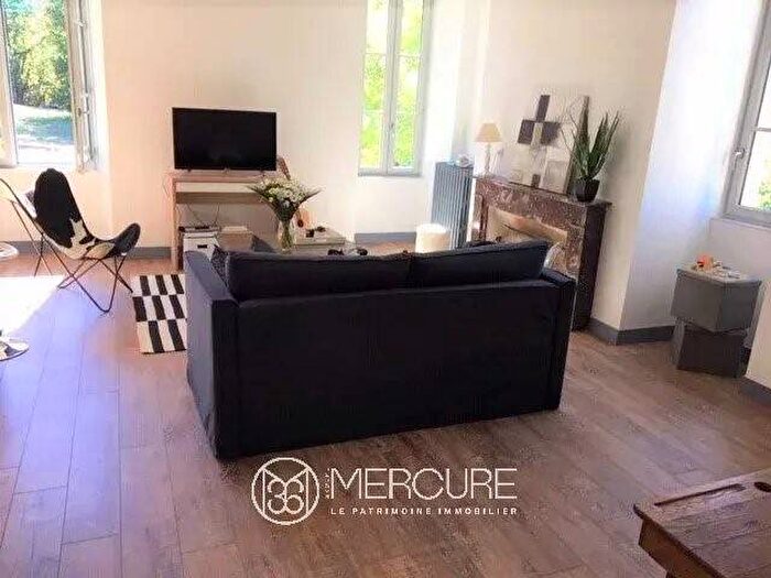 Appartement à louer - Bourg, Saint-Benoît - 3 pièces - 2 chambres