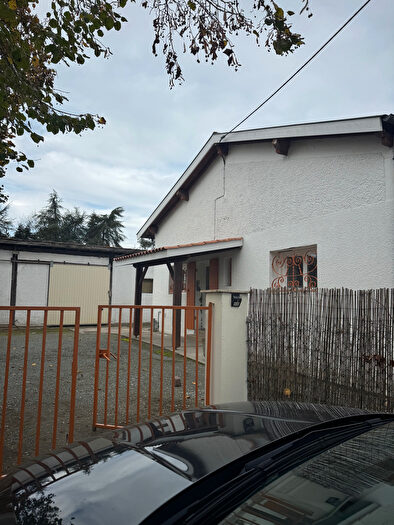 Maison à louer - Léognan - 6 pièces - 4 chambres