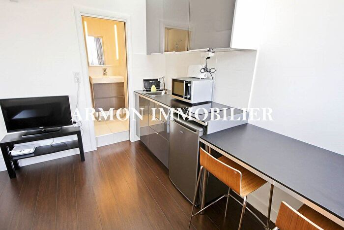 Appartement à louer - La Plaine des Sablons, Neuilly-sur-Seine - 1 pièce
