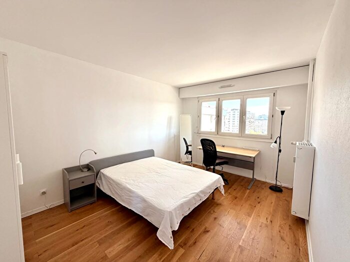 Appartement 1 pièce à Strasbourg, L'Esplanade, Citadelle, à louer