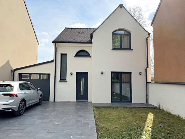 Maison à vendre - Pontault-Combault, Mairie, Rouxel - 5 pièces - 3 chambres