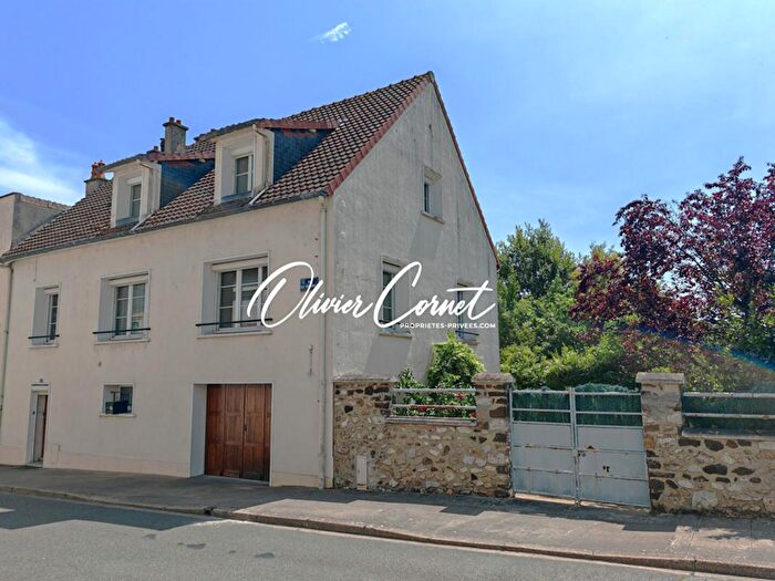 Maison à vendre - Nogent-le-Rotrou - 5 pièces - 3 chambres