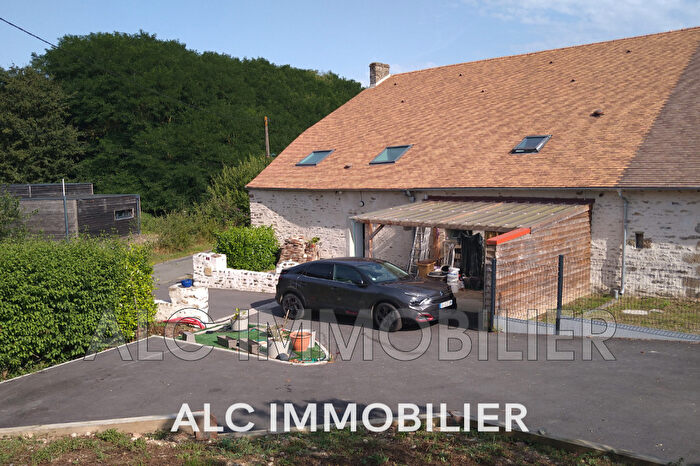 Saint-Pierre-des-Nids - Maison 5 pièces à vendre