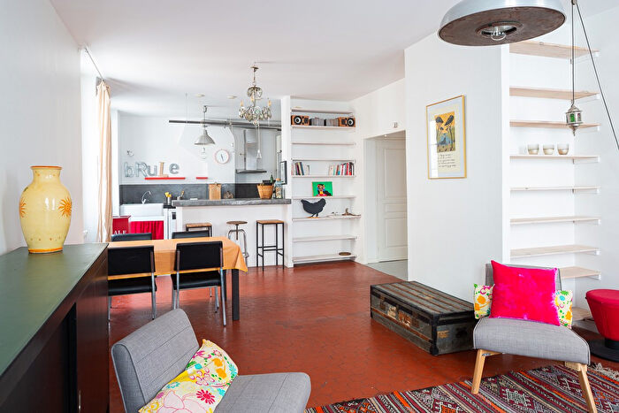 Appartement à louer - Marseille e , La Joliette - 2 pièces - 1 chambre