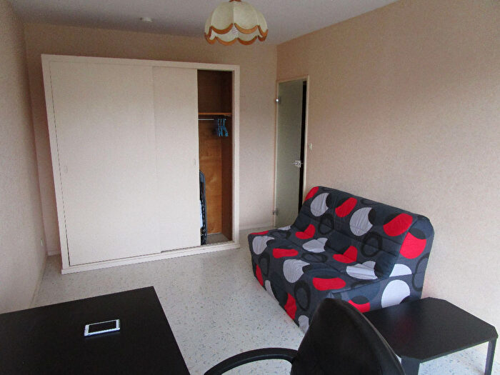 Appartement 1 pièce à louer - Quartiers Nord-Est, Les Gayeulles, Saint-Laurent