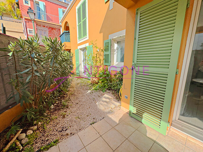 Appartement à vendre - Sanary-sur-Mer, Centre-ville, Port - 3 pièces - 2 chambres