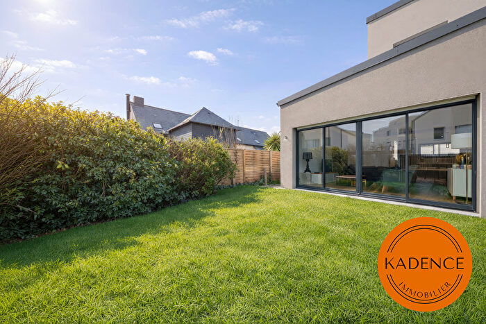 Maison à vendre - Noyal-Châtillon-sur-Seiche - 6 pièces - 4 chambres