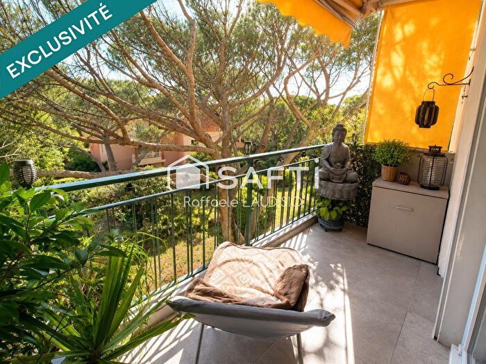 Appartement 4 pièces à vendre - Saint-Raphaël, Les Arênes