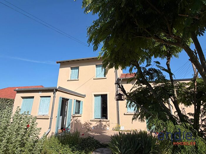 Maison 7 pièces à vendre à Montluçon, Croix Blanche, Diénat