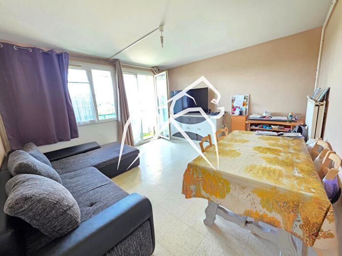 Appartement à vendre - Saint-Étienne-du-Rouvray, Houssière, Hartmann - 4 pièces - 3 chambres