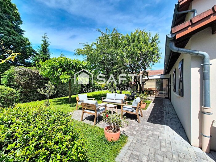 Sainte-Consorce - Maison 7 pièces à vendre