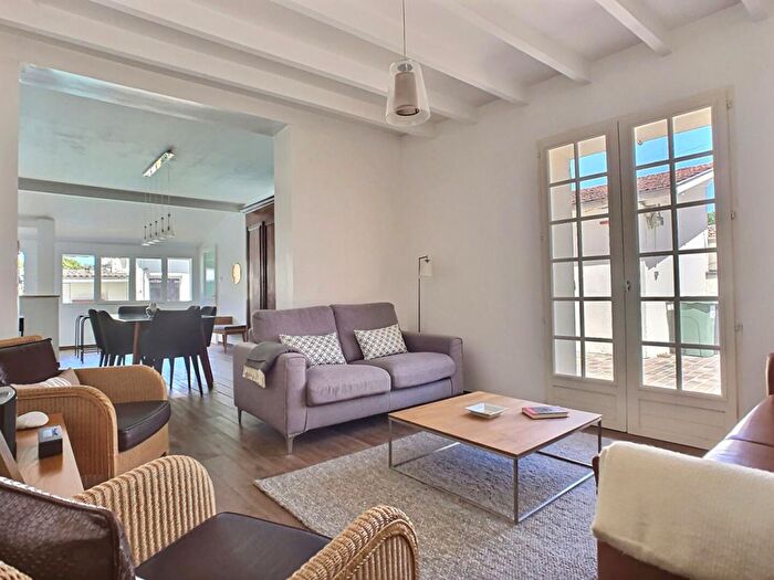 Maison à vendre - Bègles, La Ferrade - 10 pièces - 4 chambres