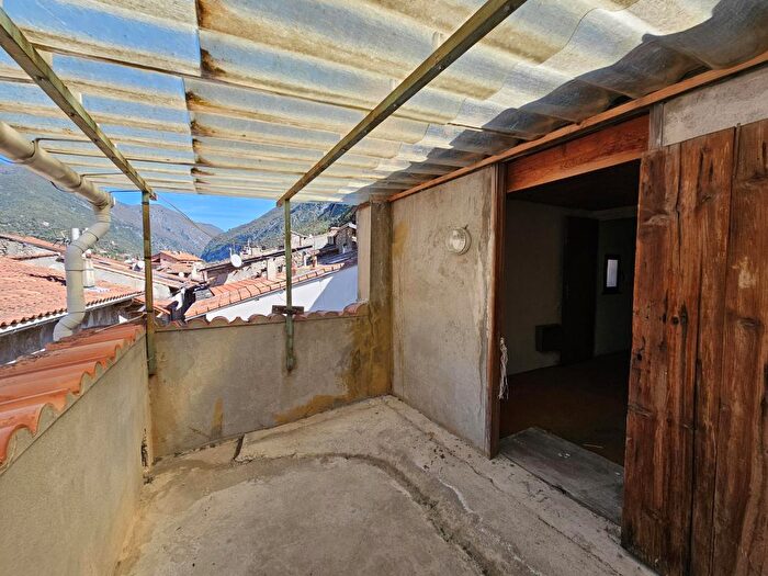 Breil-sur-Roya : Appartement 5 pièces à vendre