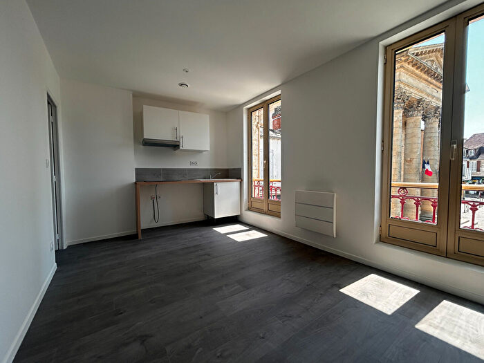 Bergerac, Centre-ville : Appartement 2 pièces à louer