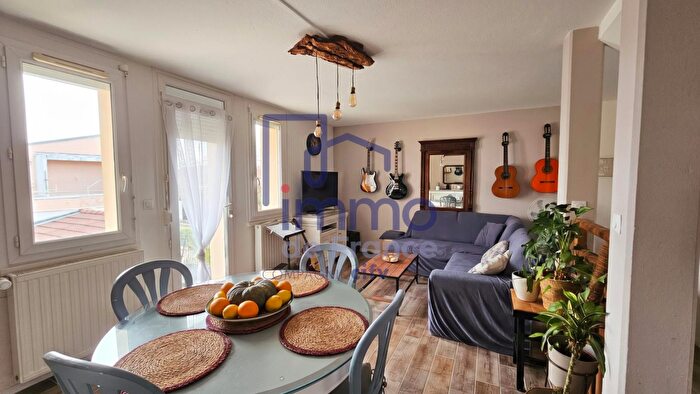 Maison 5 pièces à Saint-Quentin-Fallavier, à vendre