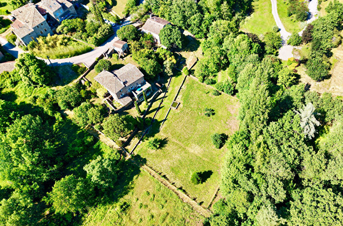 Maison 6 pièces à vendre à Mercuer