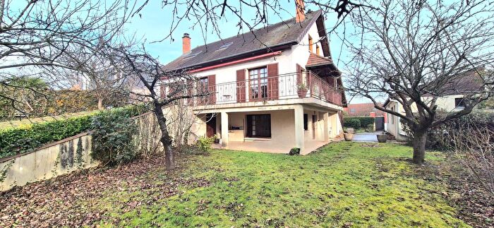 Maison à vendre - Yerres, Bout du Monde, Camaldules, Abbaye - 10 pièces - 7 chambres