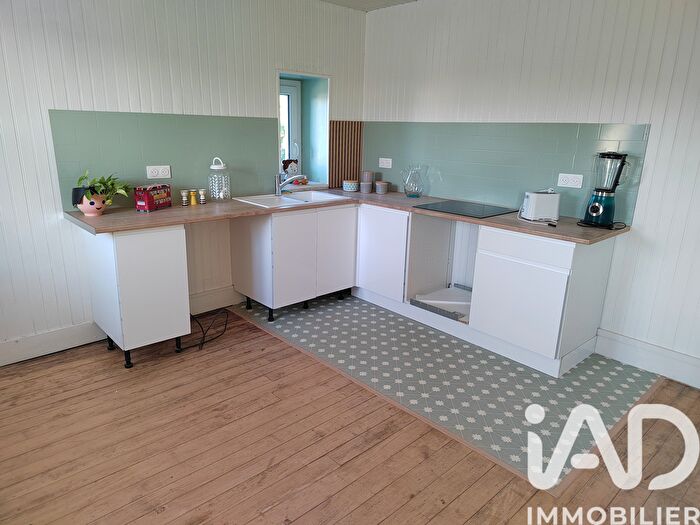 Appartement à louer - Saint-Florentin - 2 pièces - 1 chambre