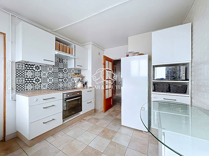 Appartement à vendre - Rillieux-la-Pape, Ville nouvelle Est - 4 pièces - 3 chambres