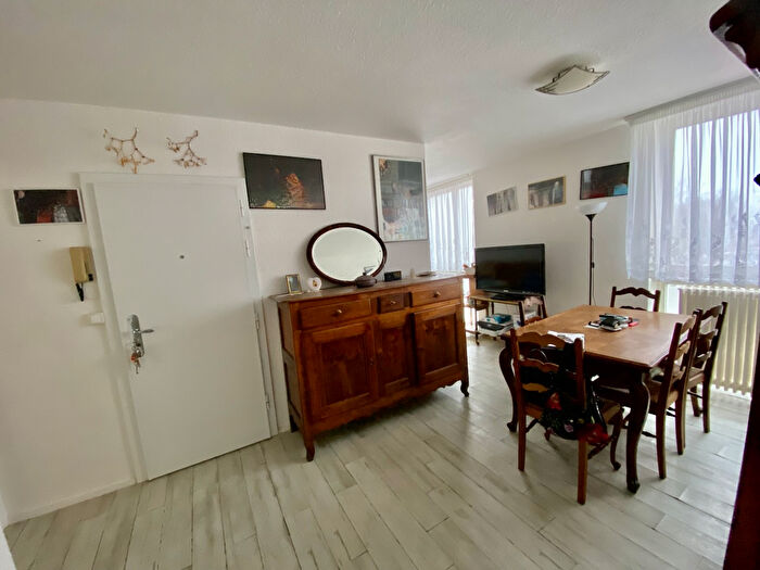 Appartement 4 pièces à vendre à Maubeuge, Centre-ville