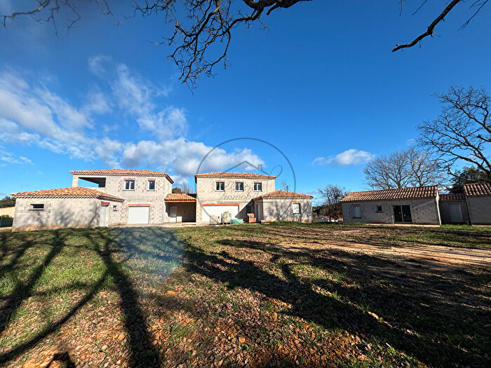 Maison 15 pièces à vendre à Vagnas