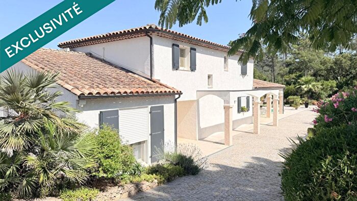 Maison 7 pièces à Sainte-Maxime, Centre-ville, Pléiades, à vendre