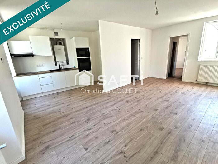 Appartement 2 pièces à Melun, Centre-ville, à vendre