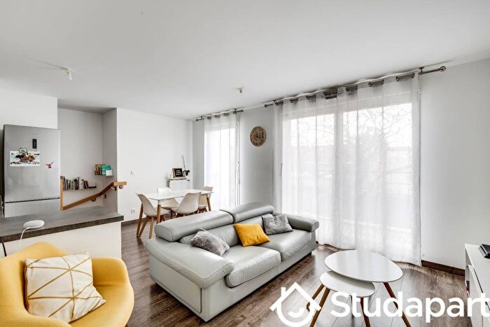 Appartement 3 pièces à Gare-Jean Jaurès, Vitry-sur-Seine, à louer
