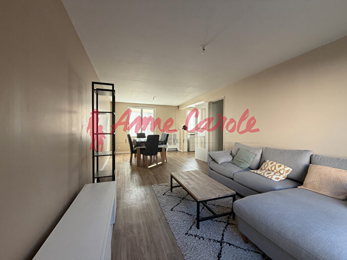 Appartement 4 pièces à Joinville-le-Pont, Europe, à louer