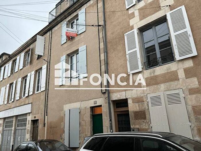 Appartement à louer - Trois Quartiers-Centre Ville, Poitiers - 1 pièce