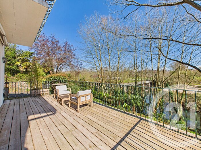 Maison à vendre - Ustaritz - 4 pièces - 3 chambres