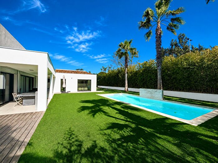 Maison 5 pièces à Mougins, Font Neuve, Saint-Basile, Fontmerle, Nartassière, à louer
