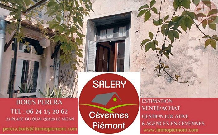 Maison à vendre - Aulas - 2 pièces - 1 chambre