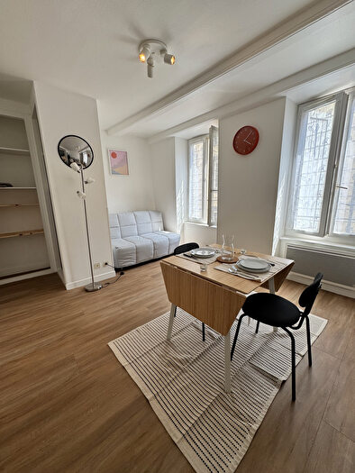 Clermont-Ferrand, Delille, Cathédrale, La Gare : Appartement 1 pièce à louer