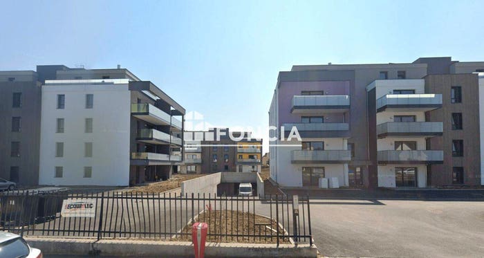 Centre Est, Saint-Louis : Appartement 2 pièces à louer