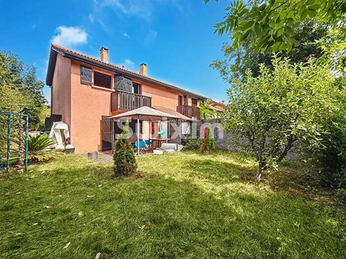 Maison 5 pièces à Ferney-Voltaire, à vendre