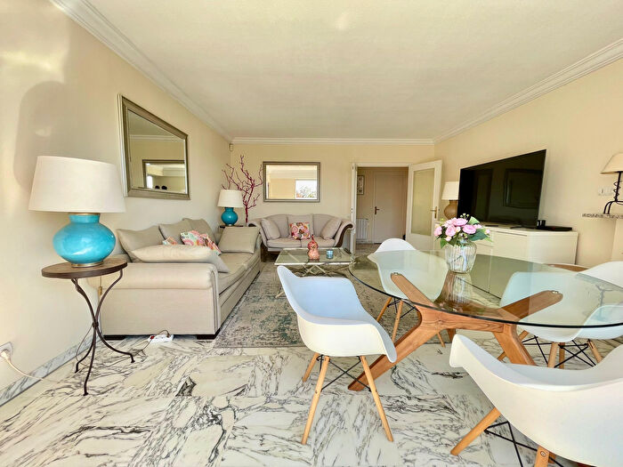 Appartement à vendre - Le Cannet, Haut Cannet - 4 pièces - 3 chambres