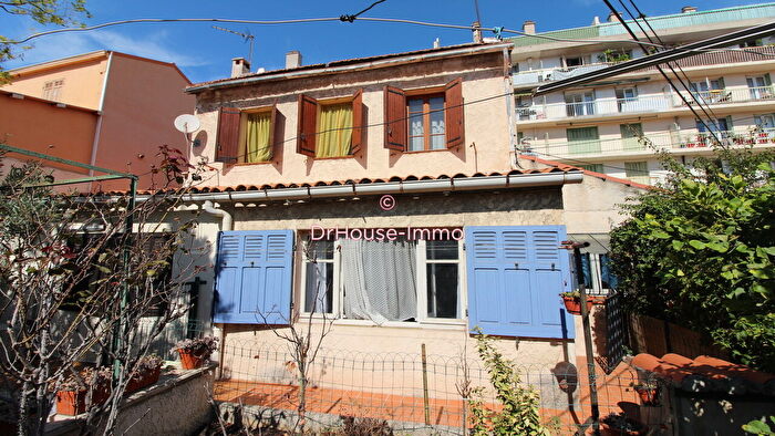 Maison à vendre - Marseille e , Saint-Mauron - 3 pièces - 2 chambres
