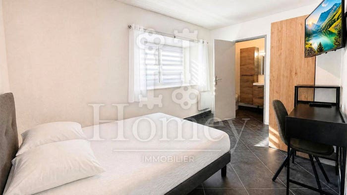 Sud, Ville-la-Grand : Appartement 5 pièces à louer