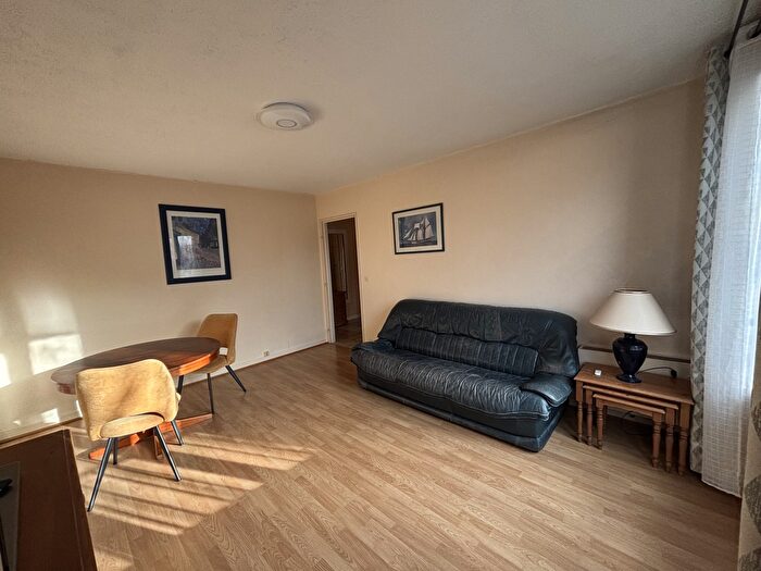 Appartement à vendre - Brou-sur-Chantereine - 3 pièces - 2 chambres