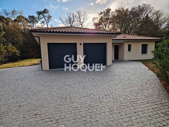 Maison à vendre - Saint-Aubin-de-Médoc - 6 pièces - 4 chambres