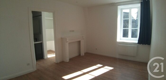 Appartement 4 pièces à louer à Hennebont, Centre-ville, Kerbihan, La Grange, Kerlano