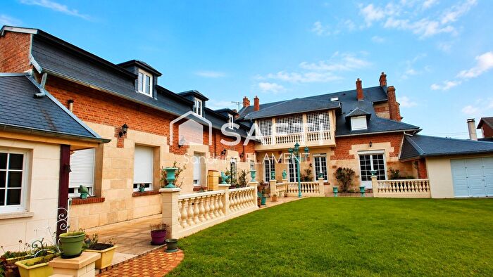 Maison 12 pièces à vendre - Champs